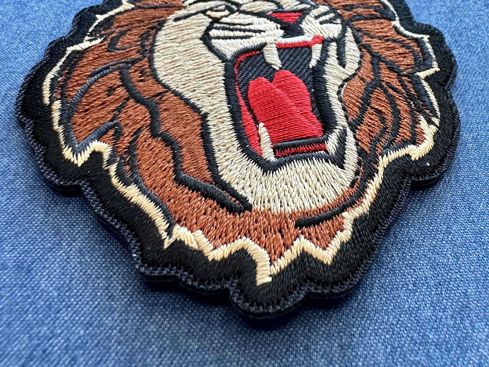 Male Lion Iron on Patch by Ivamis Patches