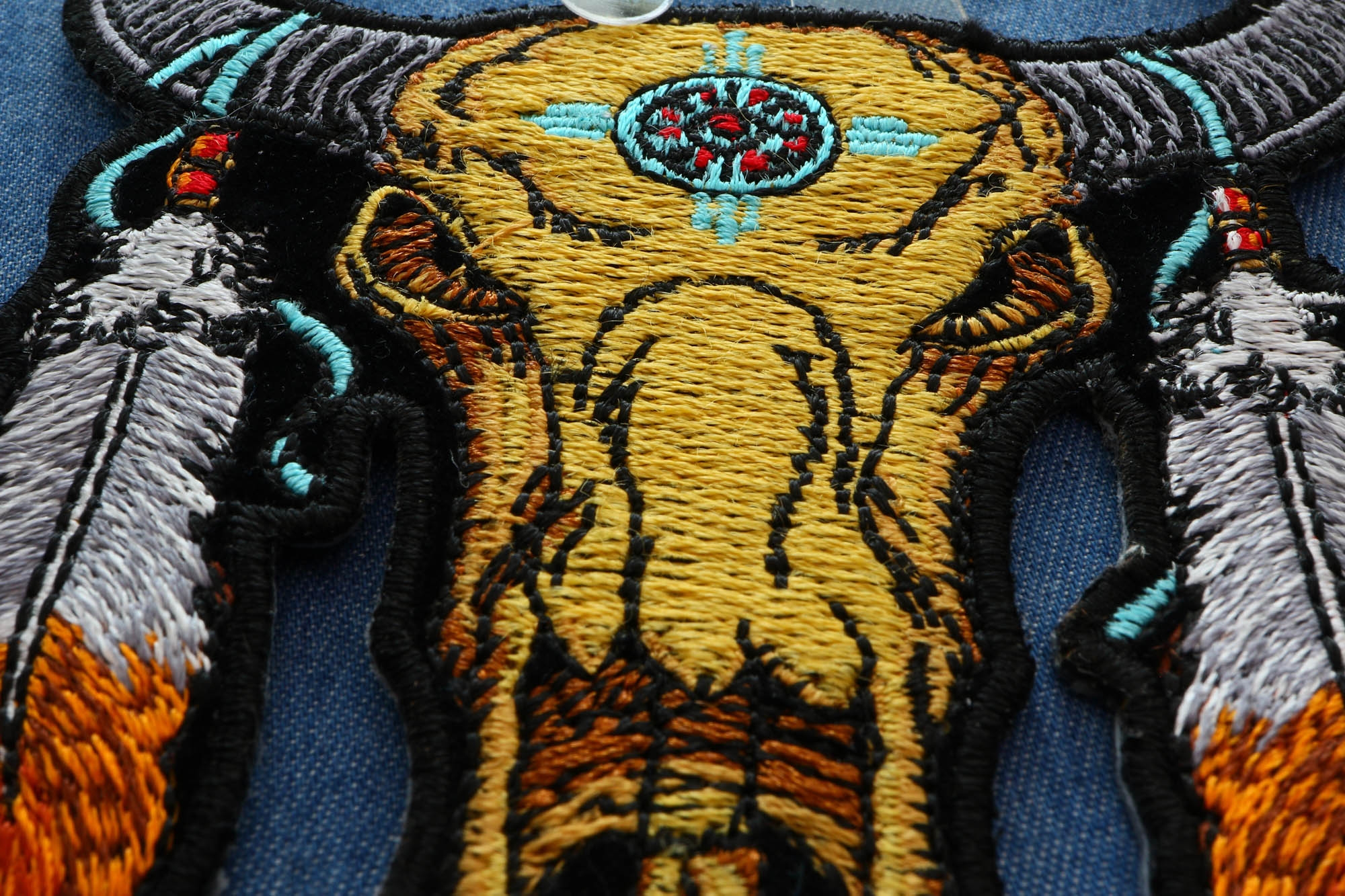 Small Buffalo Head Feathers - Embroidered Iron On Patch | Embroidered ...