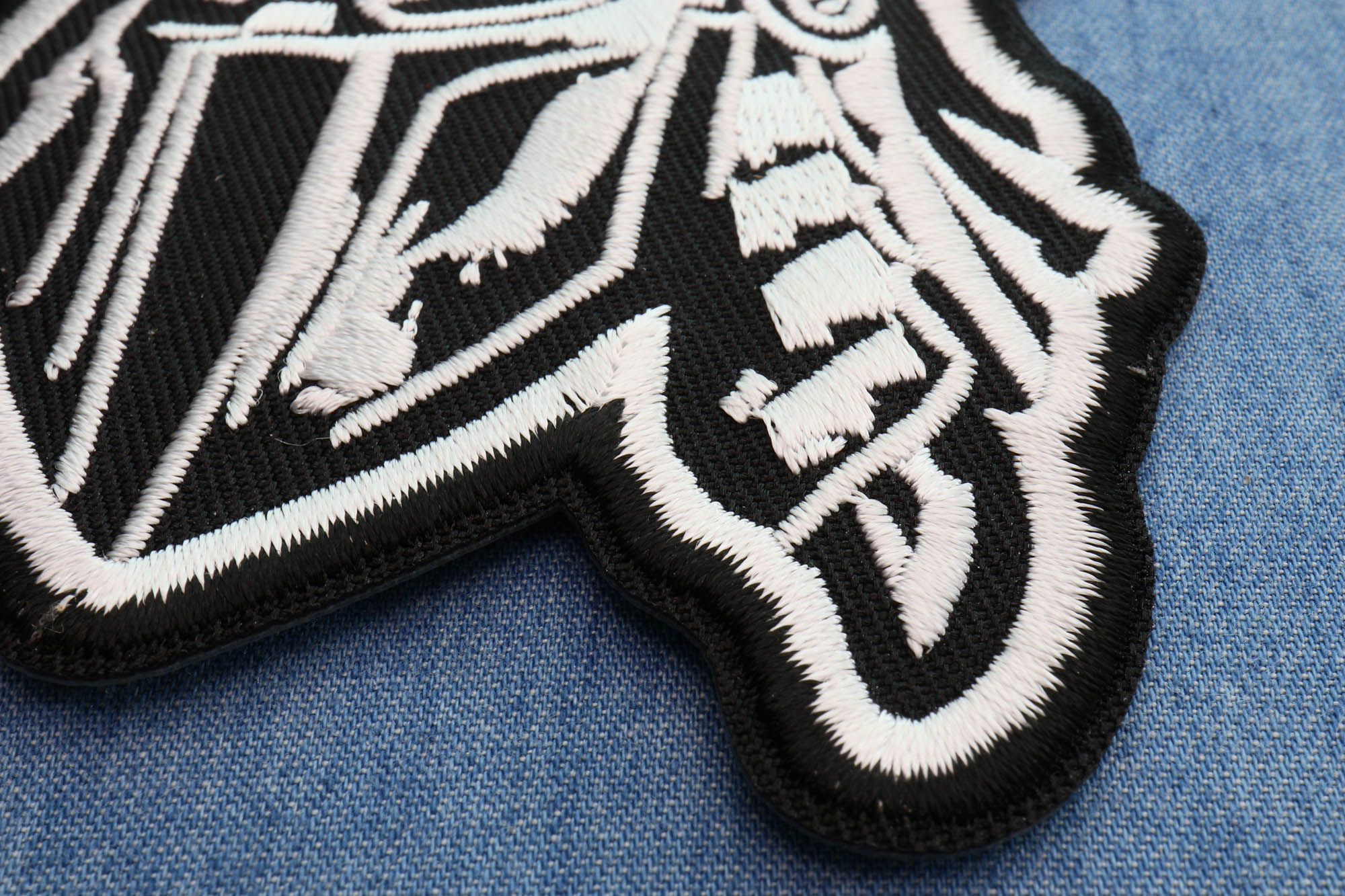 Spartan Helmet Patch - Iron on Novelty Patches by Ivamis Patches