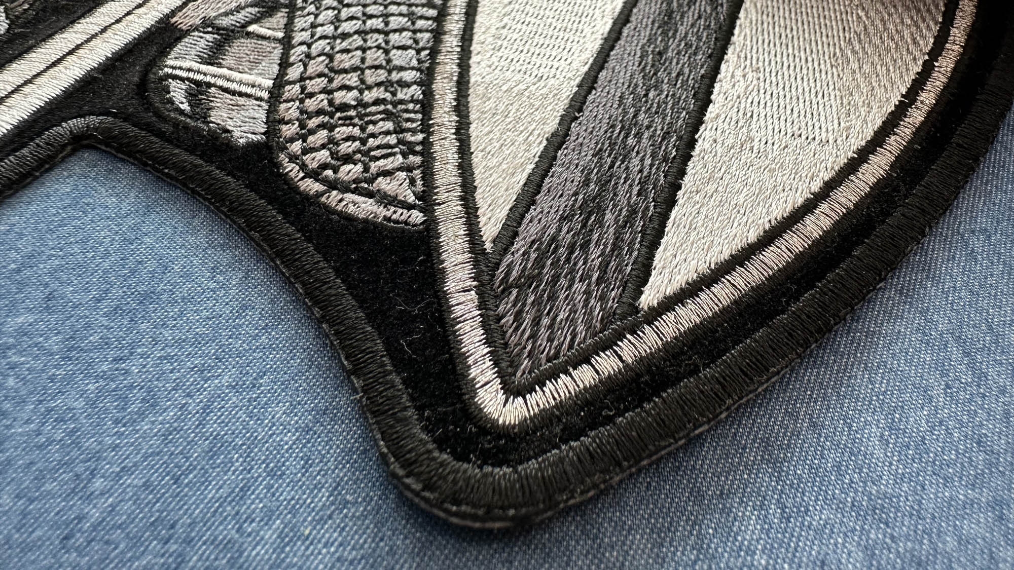 Kneeled Knight Patch, Large Christian Back Patches by Ivamis Patches