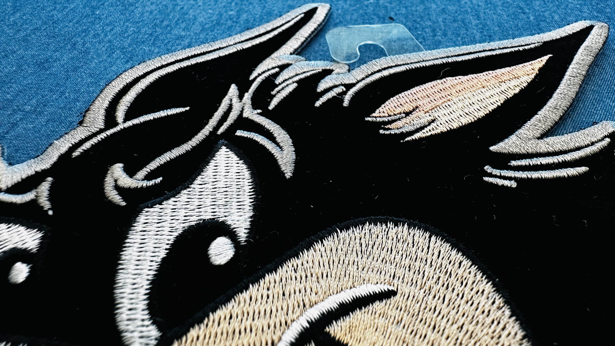 Wolf Patch, Large Animal Patches for Jackets by Ivamis Patches