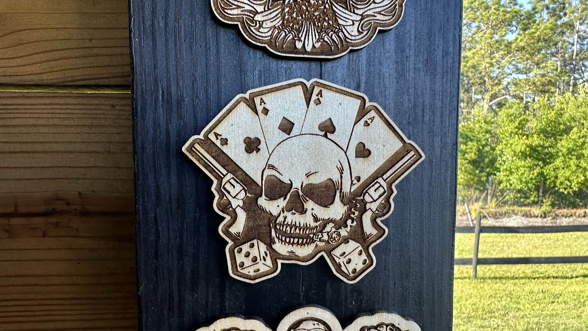 Skull and 4 Aces Wood Decor by Ivamis Patches