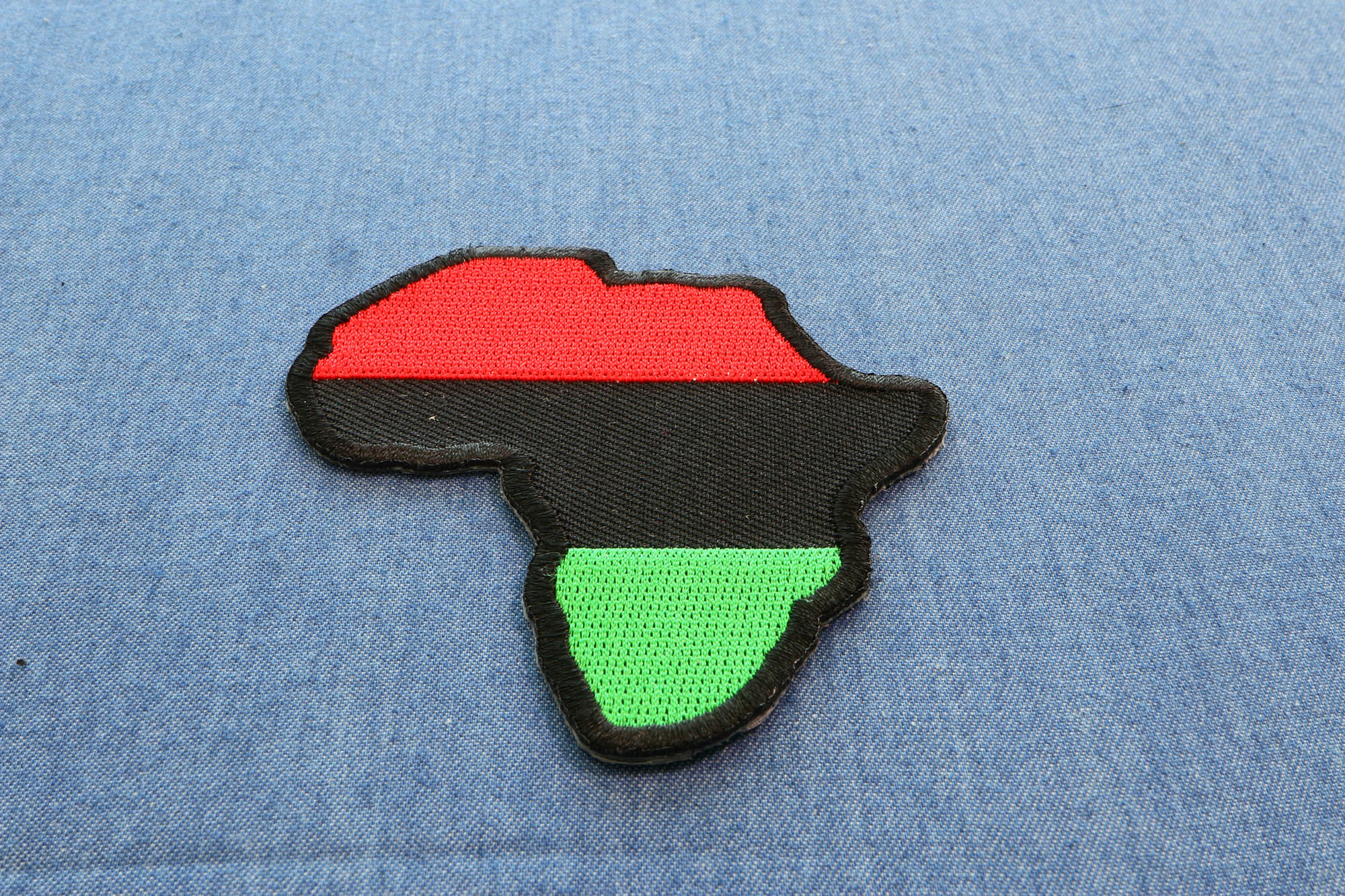 Africa Map Embroidered Iron On Flag Patch | Embroidered Patches by ...