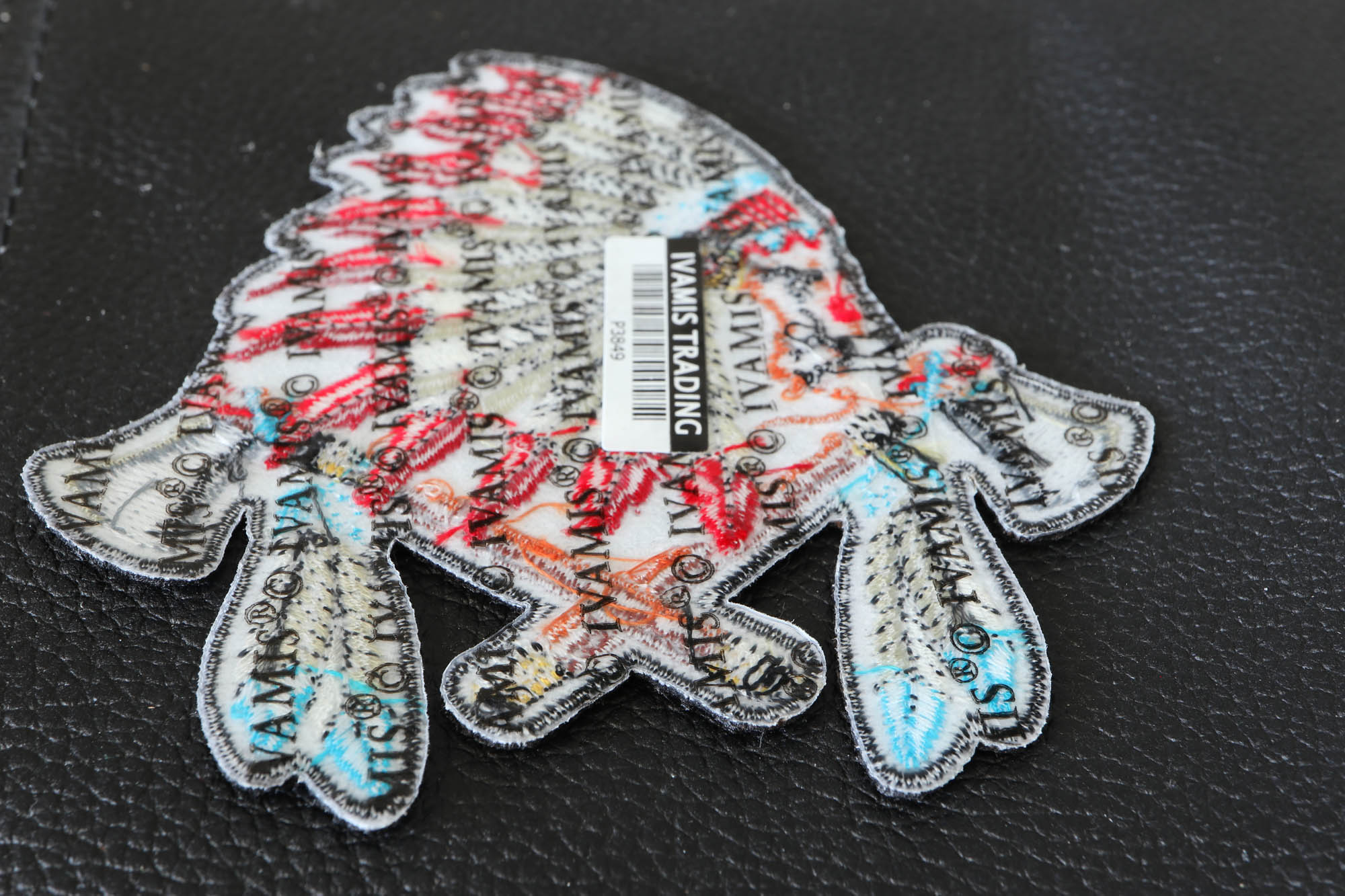 Small Indian Patch With Battle Axes and Feathers | Native American ...