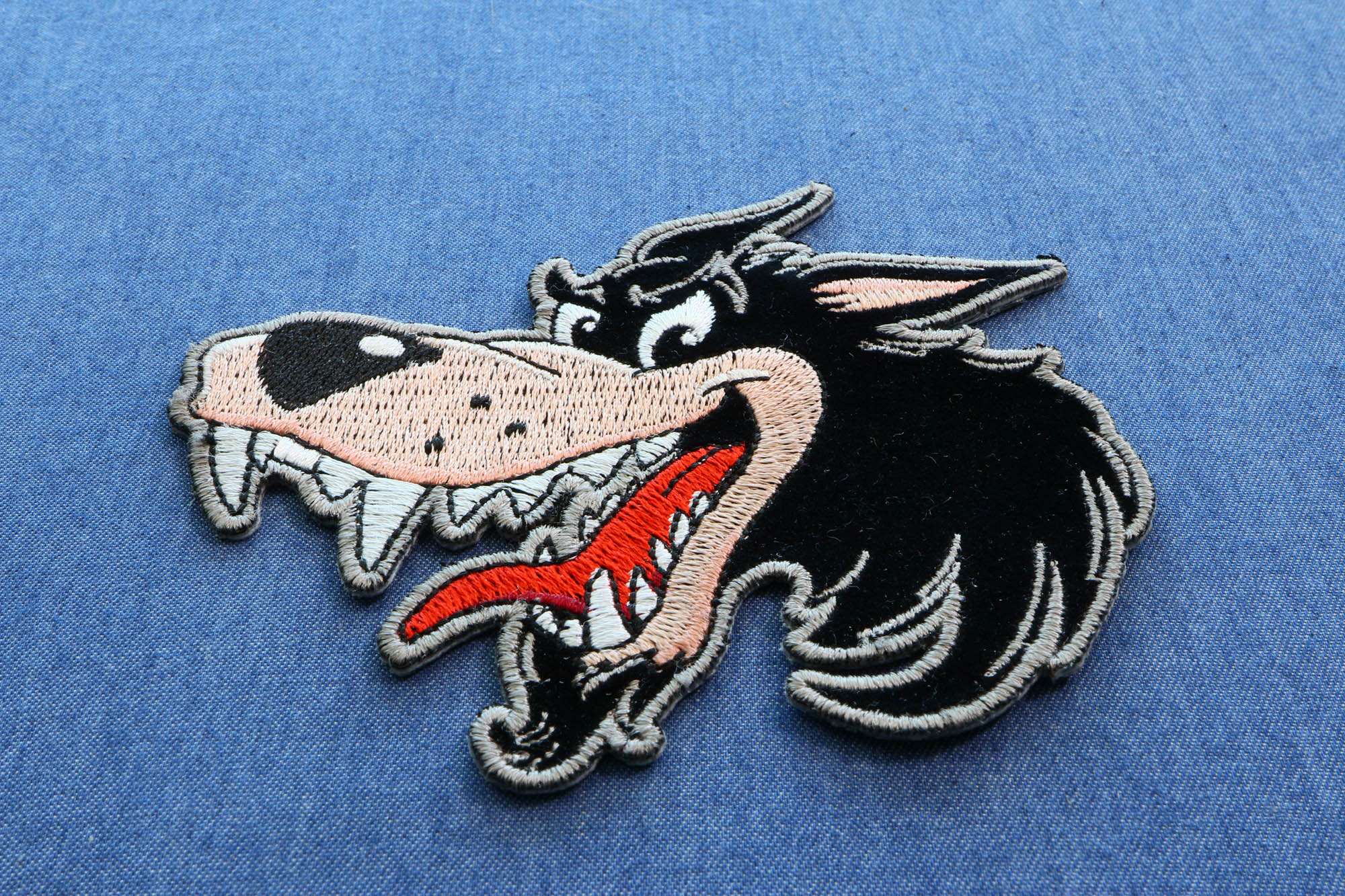 Small Iron On Wolf Patch -Cartoon Looking | Embroidered Patches by ...