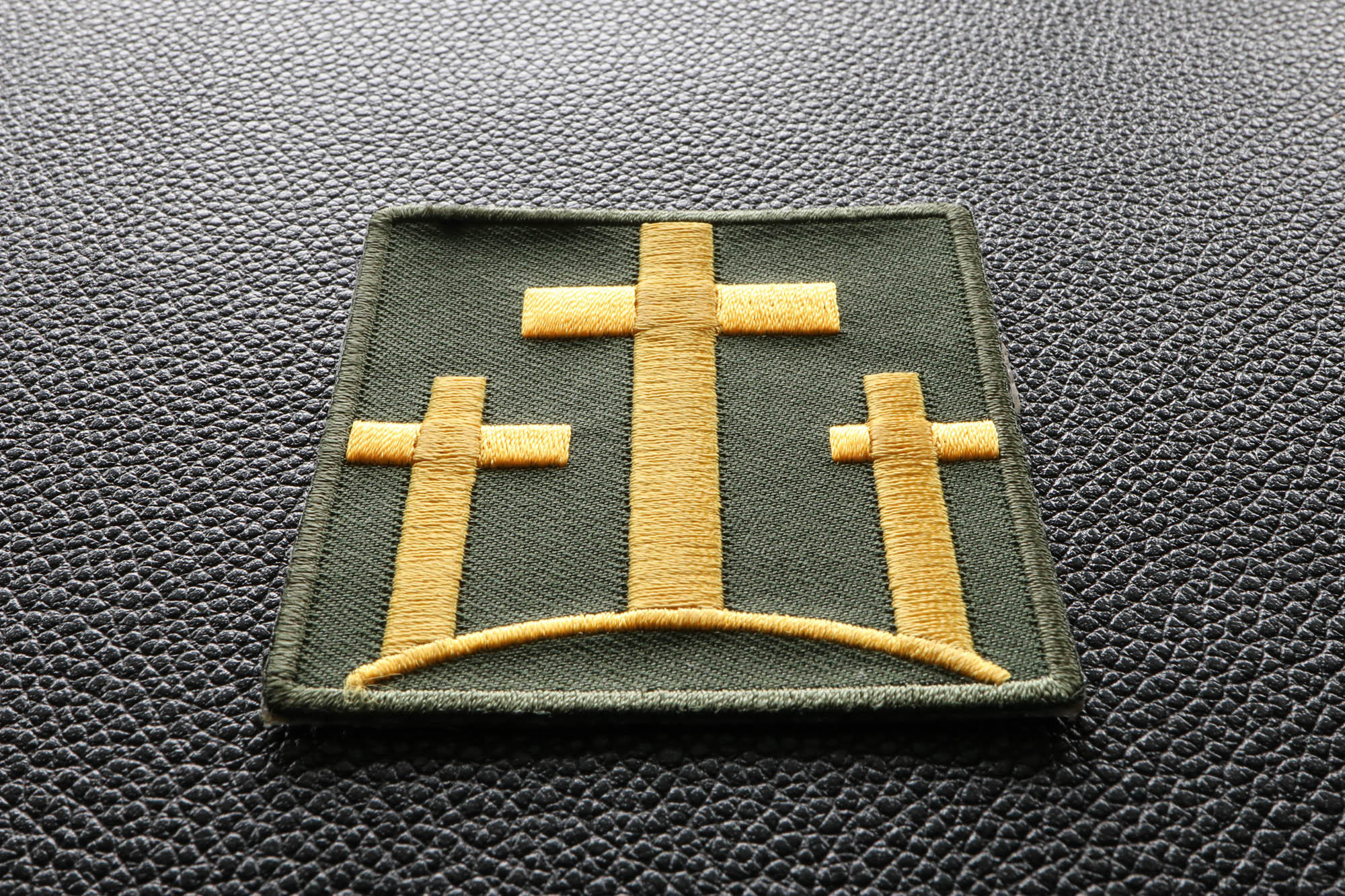 Three Crosses Patch, Christian Patches by Ivamis Patches