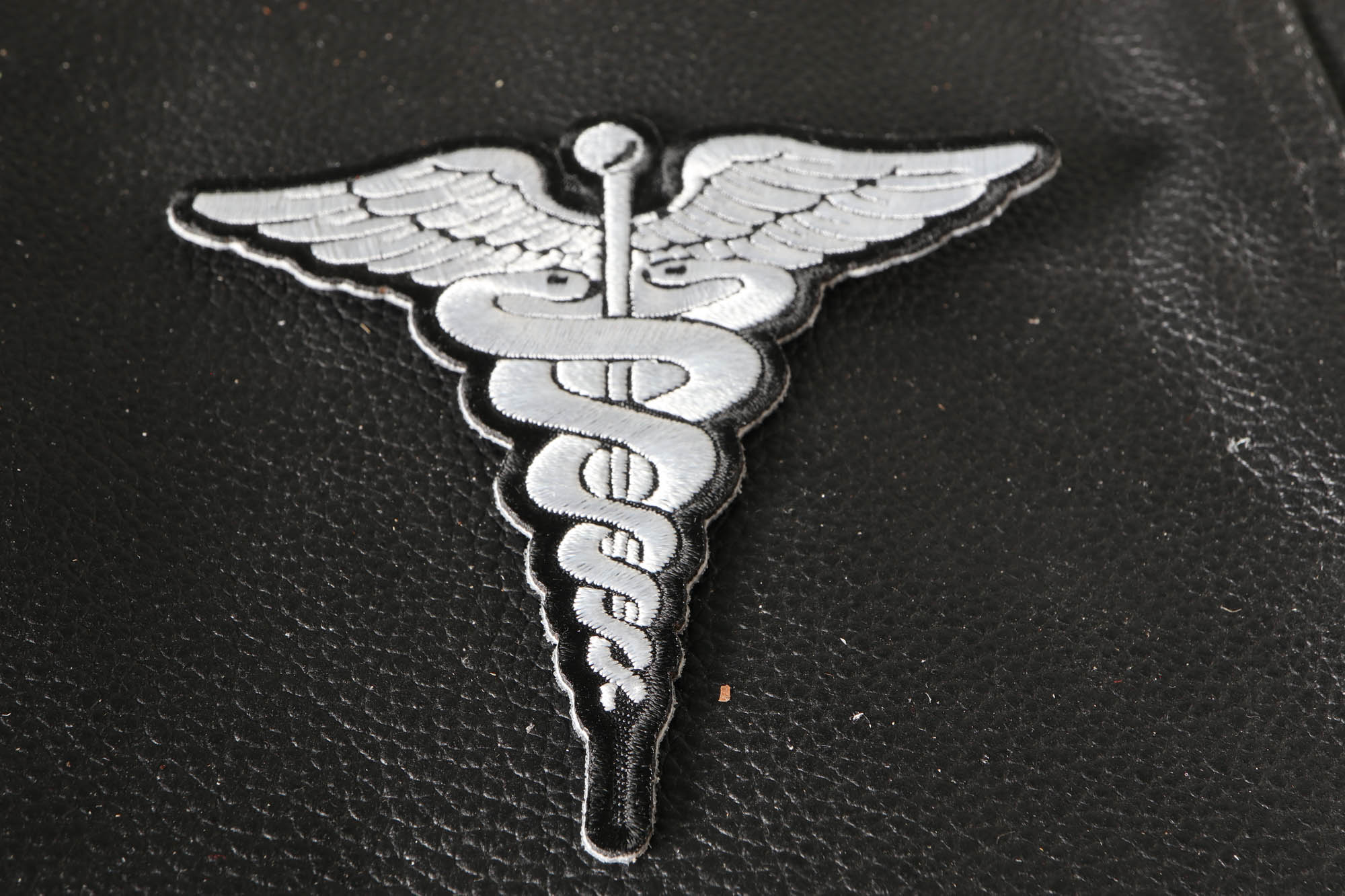 Medic Symbol Patch BW by Ivamis Patches