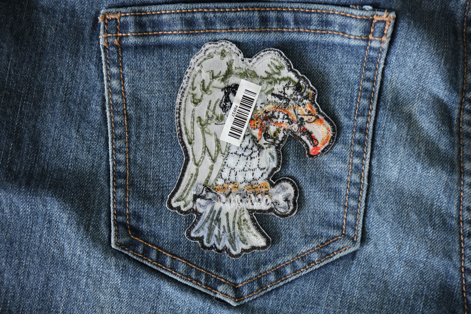 Vulture on Bone Patch - TheCheapPlace