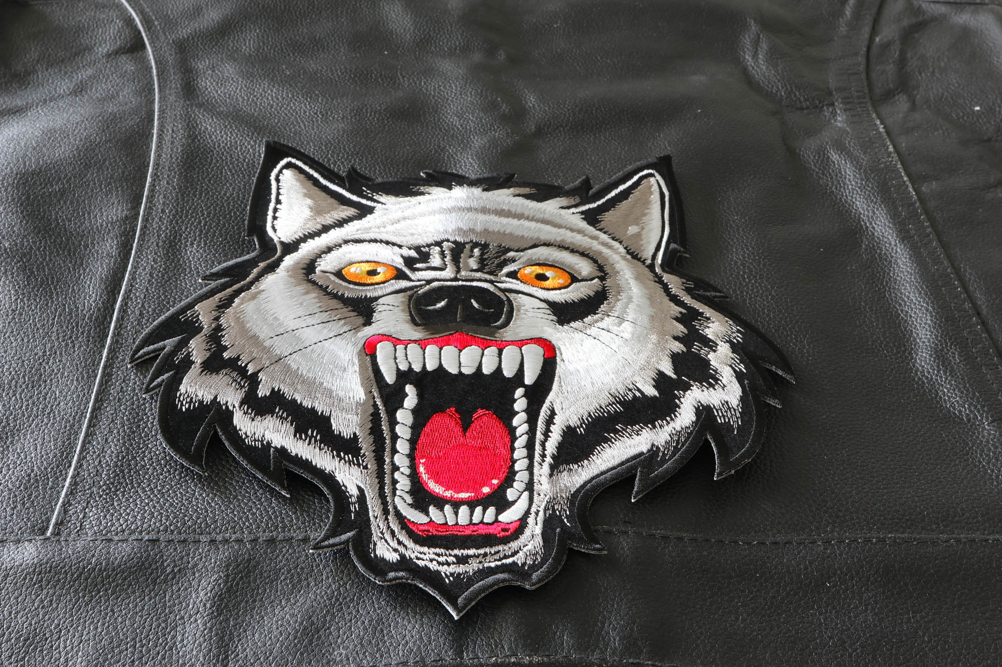 Wolf Patch, Large Animal Patches for Jackets by Ivamis Patches