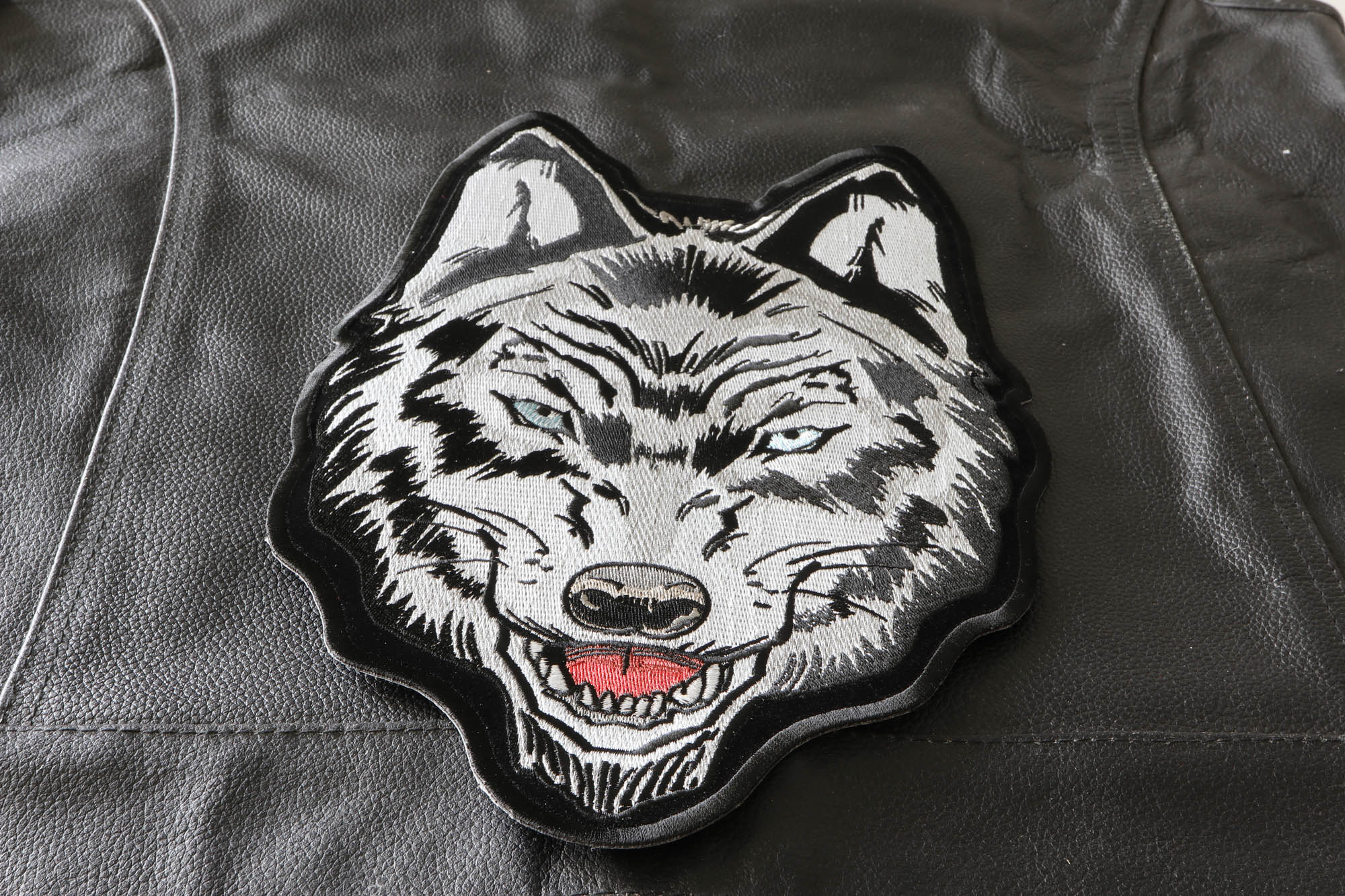 Wolf Patch, Large Animal Patches for Jackets by Ivamis Patches