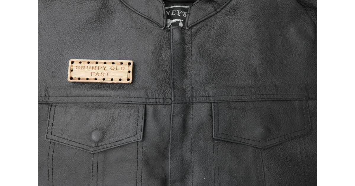 Grumpy Old Far Oak Wood Patch by Ivamis Patches