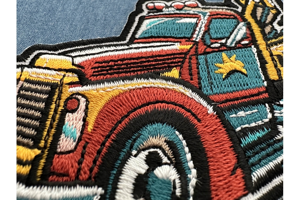 Tow Truck Patch - Iron on Novelty Patches by Ivamis Patches