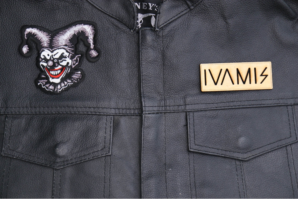 Gray Clown Patch - Iron on Novelty Patches by Ivamis Patches