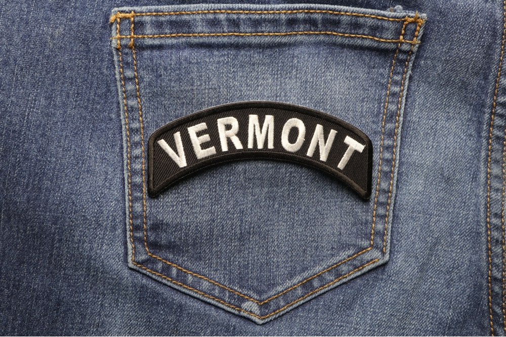 Vermont State Embroidered Small Iron On Rocker Patch by Ivamis Patches