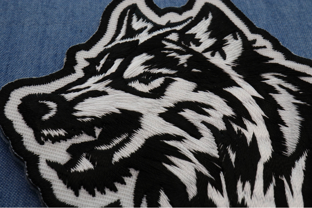 Tribal Wolf Snaring Patch by Ivamis Patches