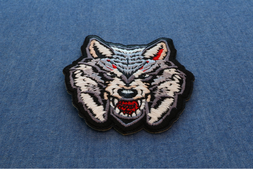 Snarling Wolf Iron on Patch by Ivamis Patches