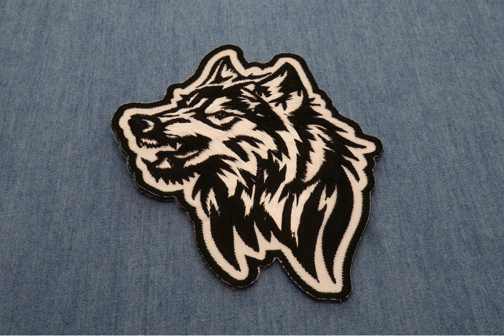 Tribal Wolf Snaring Patch by Ivamis Patches