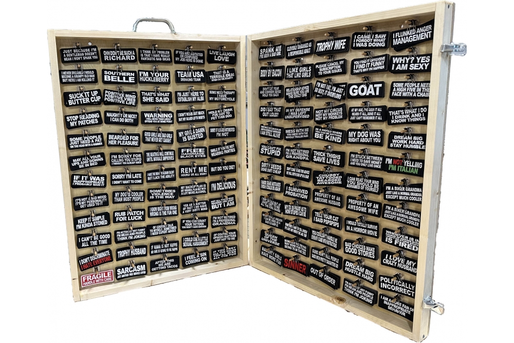 Patch Briefcase Display by Ivamis Patches