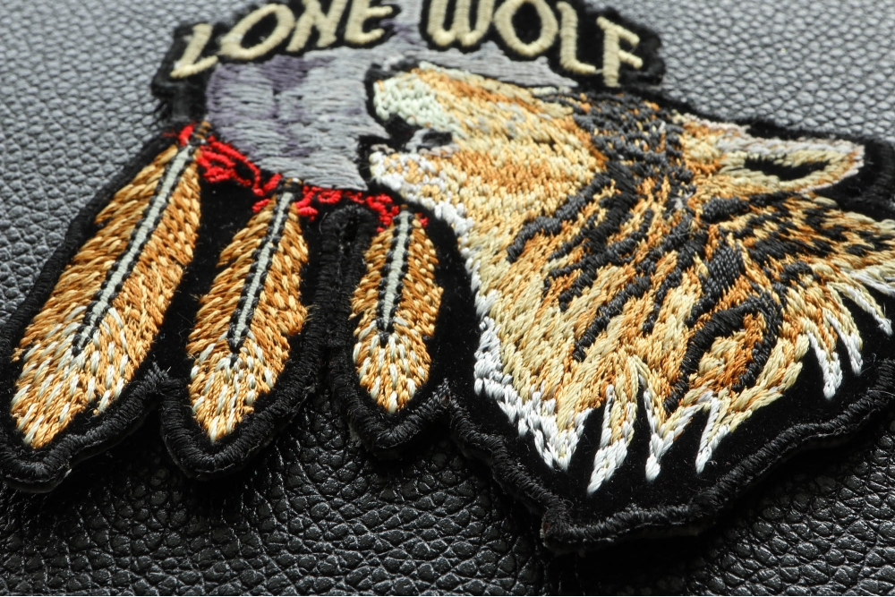 Lone Wolf Howling At The Moon Small Patch | Wolf Patches -TheCheapPlace